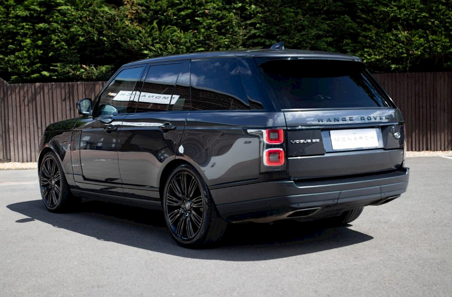 2019/19 Range Rover Vogue SE SDV6 | Cars | Monarch Enterprises