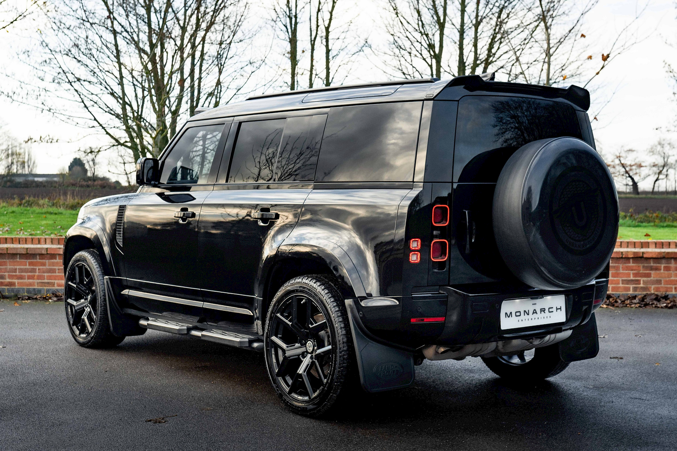 2021/21 Land Rover Defender 110 Hard Top HSE D300 Urban | Previously ...