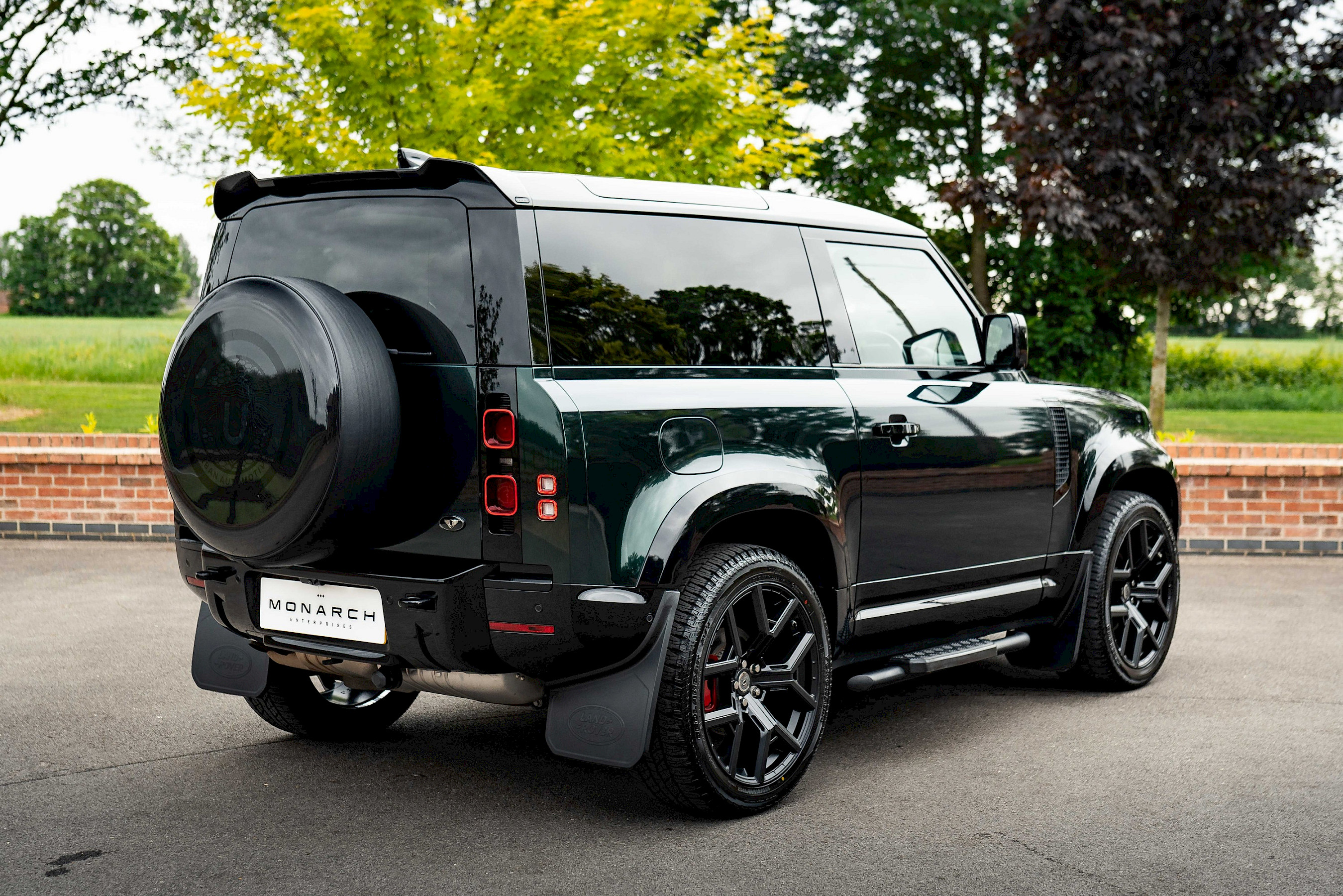 2022/71 Land Rover Defender 90 xDynamic HSE D250 Urban | Previously ...